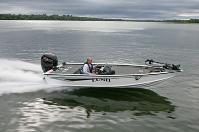 Lund® Pro V Musky 1875 - 18 Foot Premium Aluminum Muskie Boat