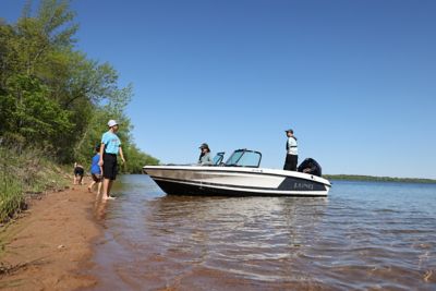 Lund® Fiberglass Fish and Ski Boats - Tyee GL 189 Deep V Boat