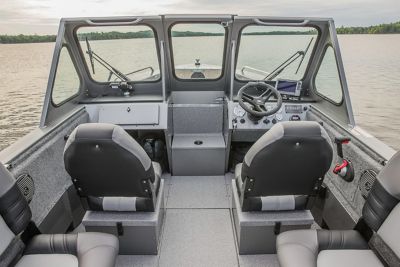 Crestliner 2050 Commander Elite | Big Water Deep-V Fishing Boats