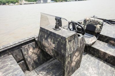 Crestliner Fishing Boats |2070 Retriever Side Console