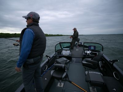 Lund® Fiberglass Fishing Boats - Pro V GL 219 Best Walleye Boats