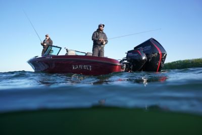 Lund® Fiberglass Fishing Boats - Pro V GL 219 Best Walleye Boats