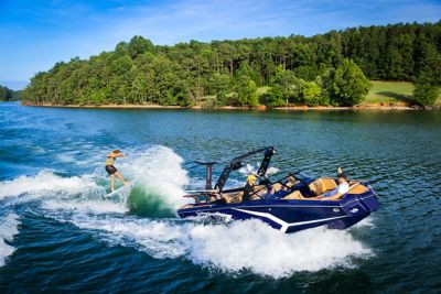 Build Custom Wake Boat | Heyday® Wake Boats