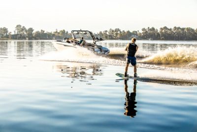 Wakeboarding Tips from Our Pro Wakeboarders | Heyday