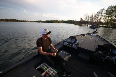 Lund® Pro V Musky 1875 - 18 Foot Premium Aluminum Muskie Boat