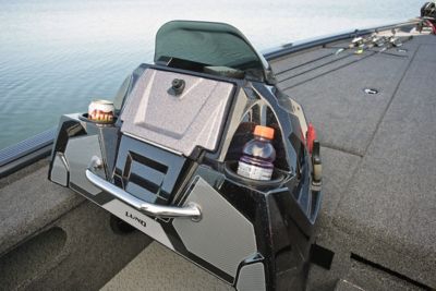 Lund® Pro V Musky 2075 - 20 Foot Aluminum Fishing Boat for Muskie