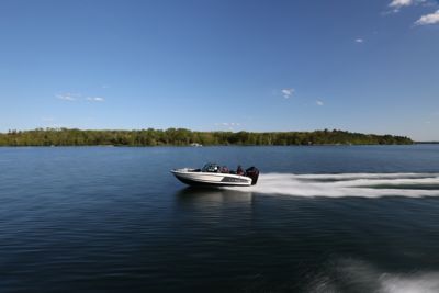 Lund® Fiberglass Fish and Ski Boats - Tyee GL 189 Deep V Boat