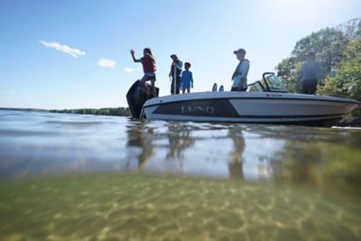 Lund® Fiberglass Fish and Ski Boats - Tyee GL 189 Deep V Boat