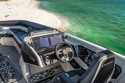 Crowne SL 250 Tritoon | Harris Pontoon Boats