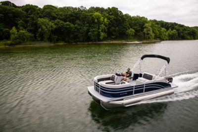 Cruiser 230 Tritoon | Harris Pontoon Boats
