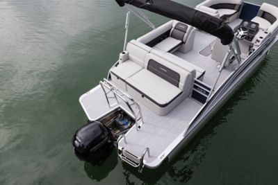 Cruiser 230 Tritoon | Harris Pontoon Boats
