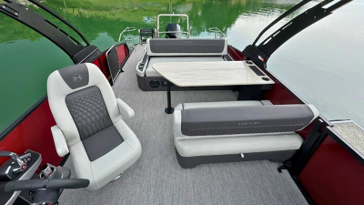 Pontoon Boat Layouts & Floor Plans | Harris Pontoon Boats
