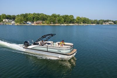 Solstice 230 Tritoon | Harris Pontoon Boats