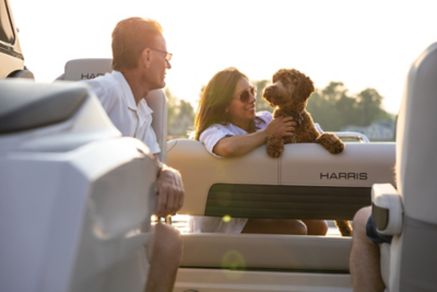 Solstice 230 Tritoon | Harris Pontoon Boats