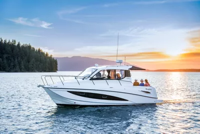 Bayliner Trophy T29 Explorer Fishing Boat | Bayliner